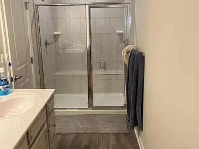 3 Br, 3 bath, Townhouse/Brownstone/RowHouse 112 Stegg St