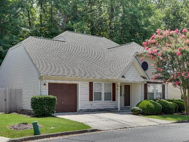 3 Br, 3 bath, Townhouse/Brownstone/RowHouse 1133 Lady Ashley Dr