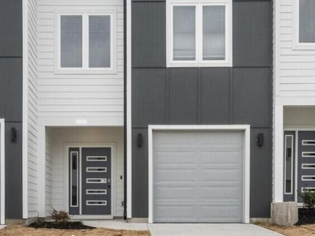3 Br, 3 bath, Townhouse/Brownstone/RowHouse 1135 Merlot Hills Ln