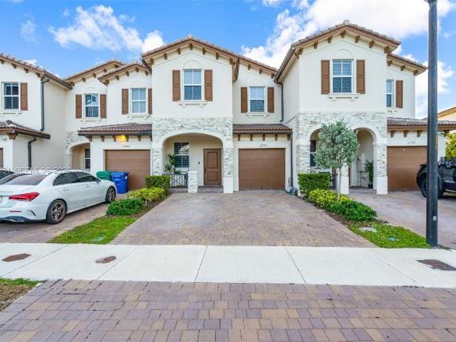 3 Br, 3 bath, Townhouse/Brownstone/RowHouse 12586 NW 22nd Pl