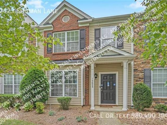 3 Br, 3 bath, Townhouse/Brownstone/RowHouse 12623 Shuman Ln