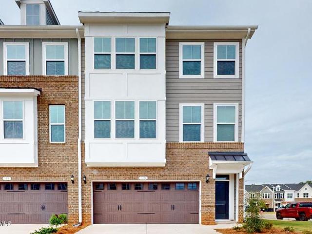 3 Br, 3 bath, Townhouse/Brownstone/RowHouse 129 Lemon Leaf Road