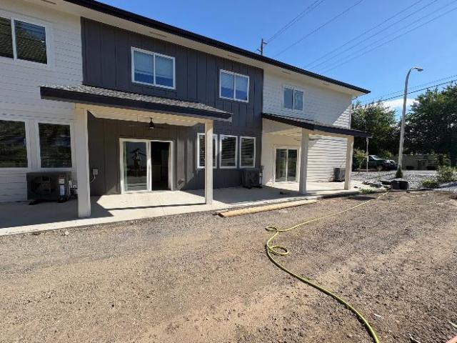 3 Br, 3 bath, Townhouse/Brownstone/RowHouse 1222 S Miller St