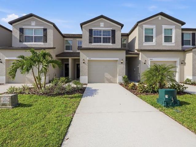 3 Br, 3 bath, Townhouse/Brownstone/RowHouse 13441 Noble Garnet Ln