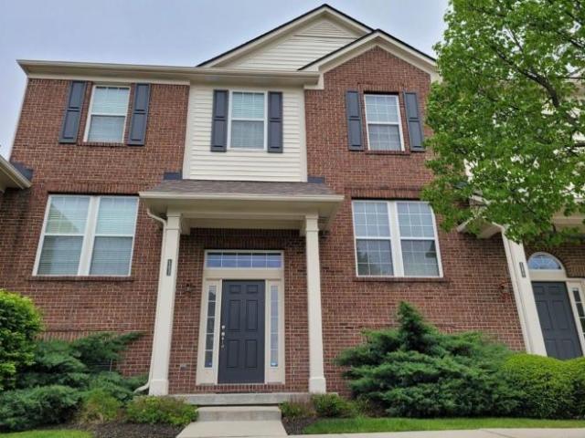 3 Br, 3 bath, Townhouse/Brownstone/RowHouse 13833 Willesden Cir