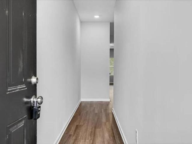 3 Br, 3 bath, Townhouse/Brownstone/RowHouse 138 Brexley Dr