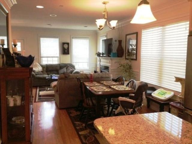 3 Br, 3 bath, Townhouse/Brownstone/RowHouse 139 Tremont