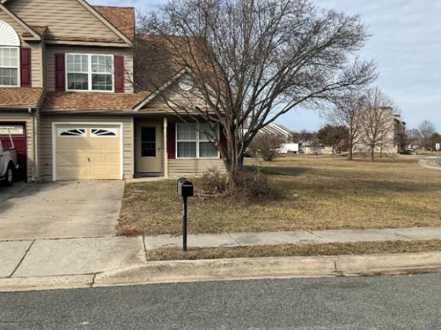 3 Br, 3 bath, Townhouse/Brownstone/RowHouse 131 Trafalger Drive