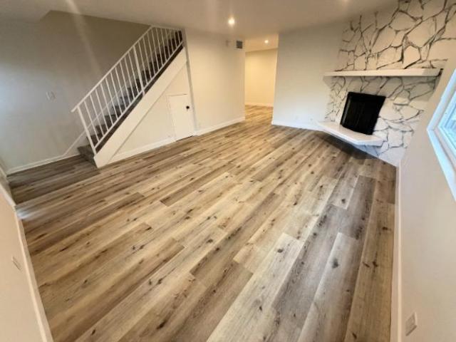 3 Br, 3 bath, Townhouse/Brownstone/RowHouse 1452 Berkeley St