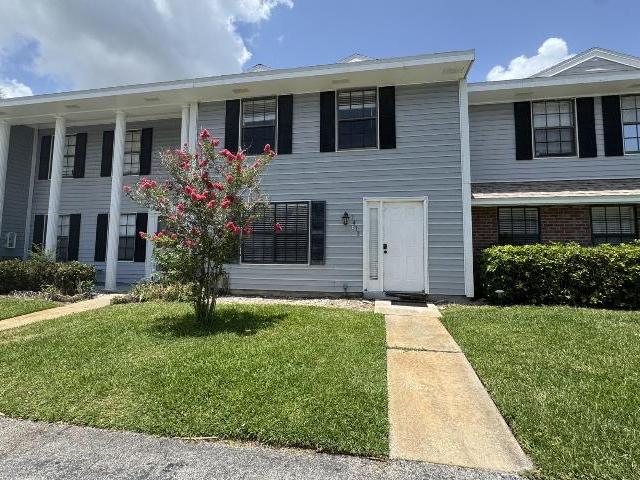 3 Br, 3 bath, Townhouse/Brownstone/RowHouse 1413 Manor Dr NE