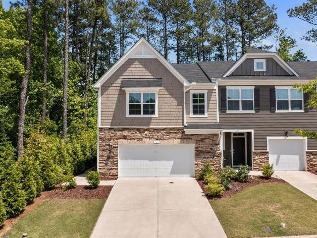 3 Br, 3 bath, Townhouse/Brownstone/RowHouse 141 Gremar Dr