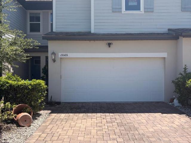 3 Br, 3 bath, Townhouse/Brownstone/RowHouse 15505 Willow Arbor Circle