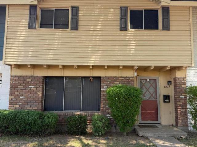 3 Br, 3 bath, Townhouse/Brownstone/RowHouse 1577 W Hazelwood Street
