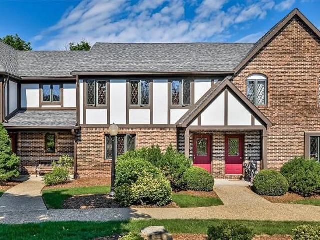 3 Br, 3 bath, Townhouse/Brownstone/RowHouse 1589 Stone Mansion Drive