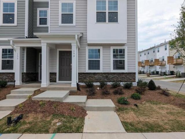 3 Br, 3 bath, Townhouse/Brownstone/RowHouse 159 Sweet Lilac Way