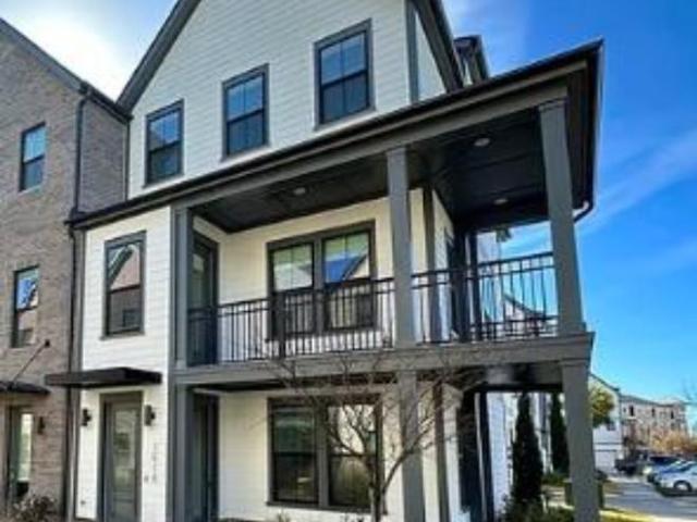 3 Br, 3 bath, Townhouse/Brownstone/RowHouse 1518 Cecile Street