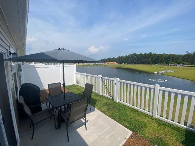 3 Br, 3 bath, Townhouse/Brownstone/RowHouse 152 Talladega Dr