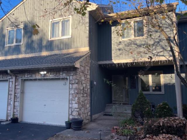 3 Br, 3 bath, Townhouse/Brownstone/RowHouse 15 Bond St