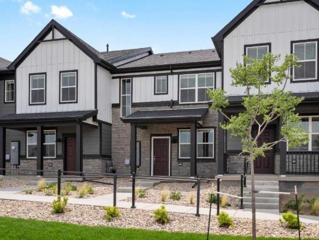 3 Br, 3 bath, Townhouse/Brownstone/RowHouse 1616 Riverplace Dr