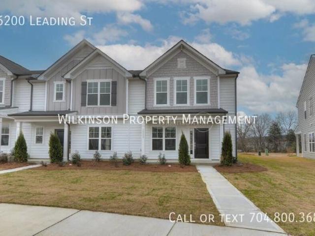 3 Br, 3 bath, Townhouse/Brownstone/RowHouse 16200 Leading St