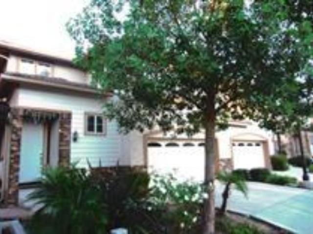 3 Br, 3 bath, Townhouse/Brownstone/RowHouse 1751 Watercrest Way