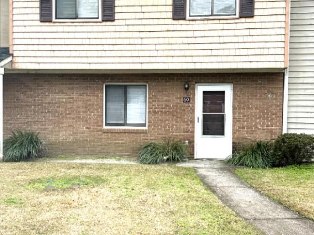 3 Br, 3 bath, Townhouse/Brownstone/RowHouse 178 Beaver Pond Loop