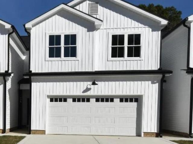 3 Br, 3 bath, Townhouse/Brownstone/RowHouse 184 W Allen St