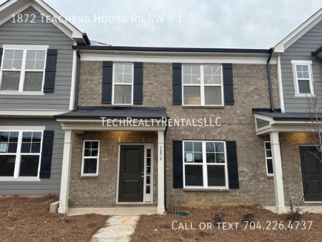 3 Br, 3 bath, Townhouse/Brownstone/RowHouse 1872 Teachers House Rd