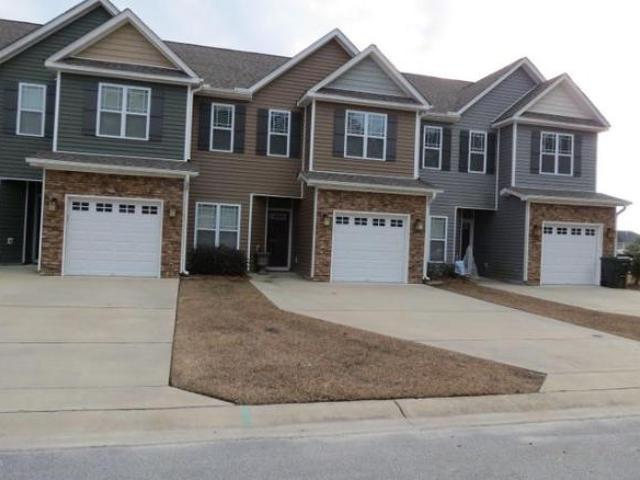 3 Br, 3 bath, Townhouse/Brownstone/RowHouse 1805 Fox Den Way