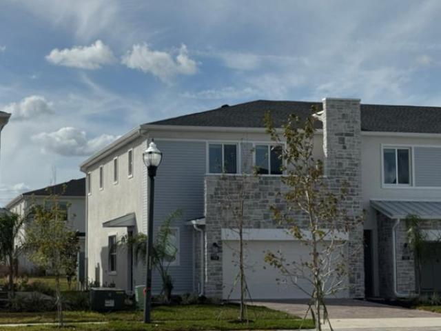 3 Br, 3 bath, Townhouse/Brownstone/RowHouse 194 Nine Iron Dr