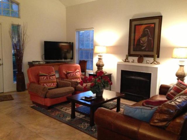 3 Br, 3 bath, Townhouse/Brownstone/RowHouse 1 East Village Circle