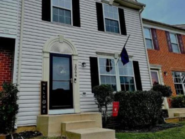 3 Br, 3 bath, Townhouse/Brownstone/RowHouse 2064 Paperbark Rd