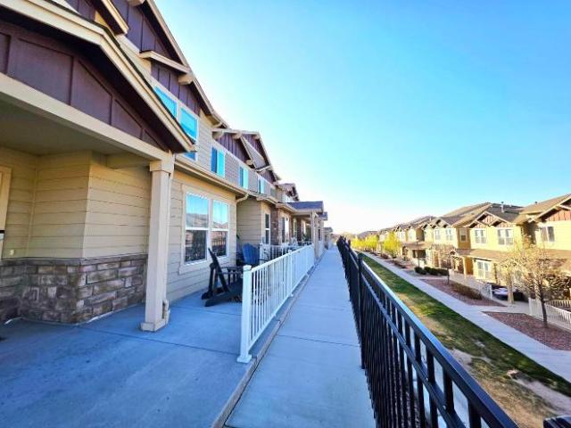 3 Br, 3 bath, Townhouse/Brownstone/RowHouse 2093 Birmingham Loop