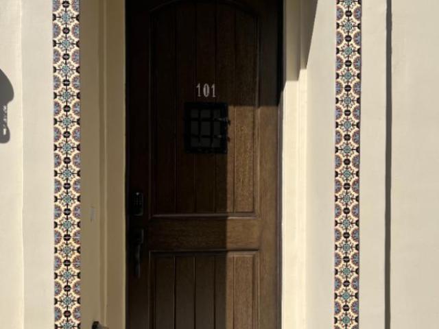 3 Br, 3 bath, Townhouse/Brownstone/RowHouse 203 S Meridith Ave