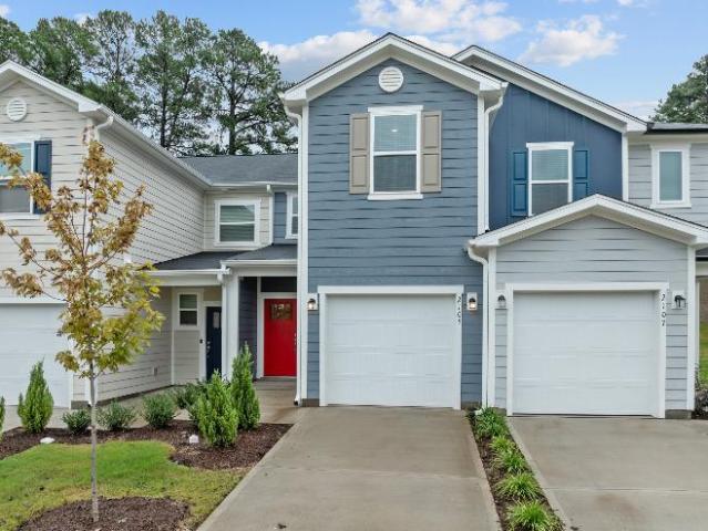 3 Br, 3 bath, Townhouse/Brownstone/RowHouse 2105 Rockface Way 1