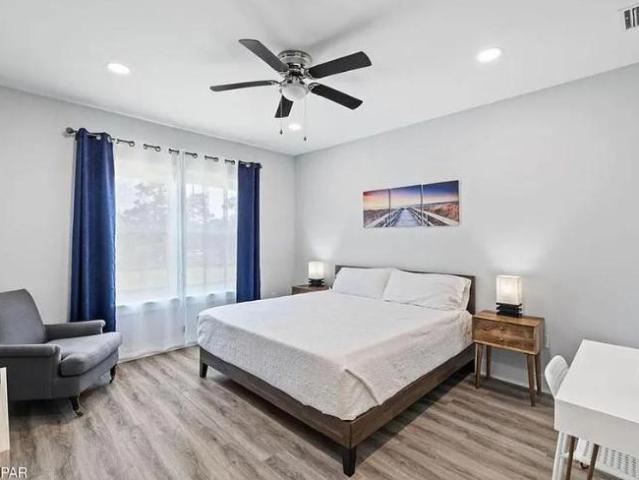 3 Br, 3 bath, Townhouse/Brownstone/RowHouse 2226 Joan Ave