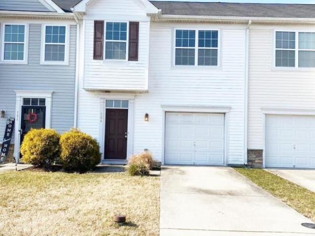 3 Br, 3 bath, Townhouse/Brownstone/RowHouse 234 Garrison Way