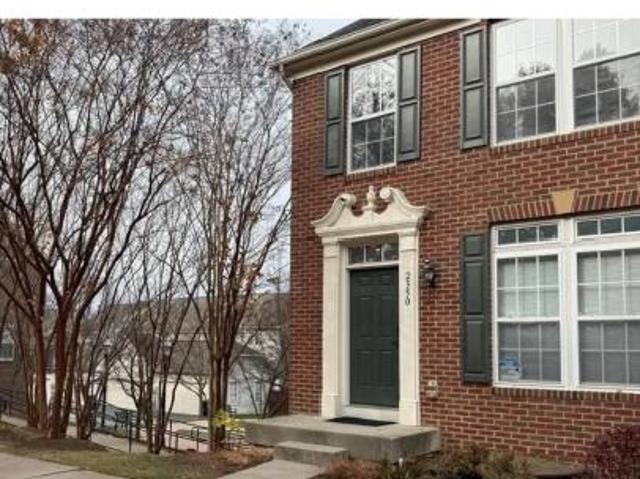 3 Br, 3 bath, Townhouse/Brownstone/RowHouse 2350 Abington Dr
