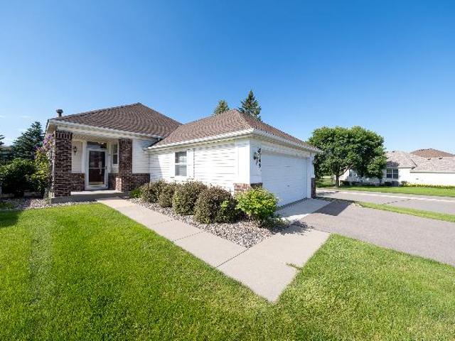 3 Br, 3 bath, Townhouse/Brownstone/RowHouse 2549 Prairie Oak Trail 1