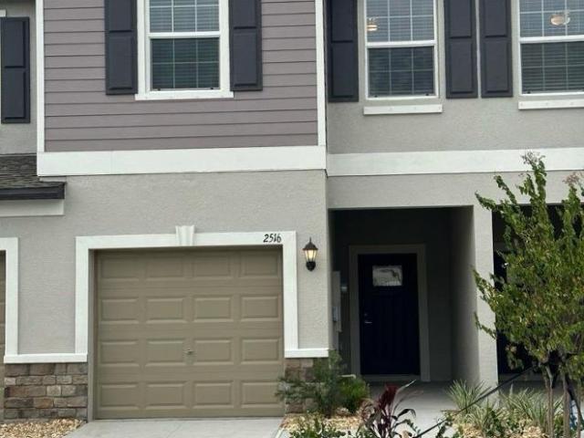3 Br, 3 bath, Townhouse/Brownstone/RowHouse 2516 Sunray Venus Way