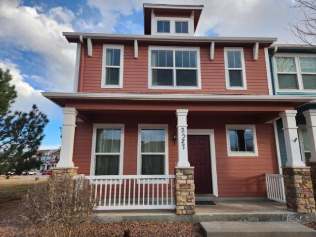 3 Br, 3 bath, Townhouse/Brownstone/RowHouse 2527 Shannara Grv