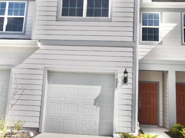 3 Br, 3 bath, Townhouse/Brownstone/RowHouse 2539 Bright Jewel Street
