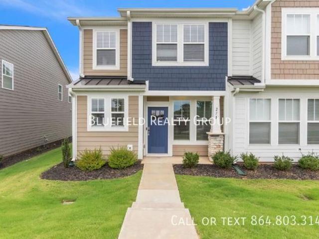 3 Br, 3 bath, Townhouse/Brownstone/RowHouse 271 Dalmatian Dr