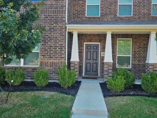 3 Br, 3 bath, Townhouse/Brownstone/RowHouse 2860 Appaloosa Ln