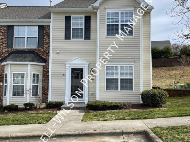 3 Br, 3 bath, Townhouse/Brownstone/RowHouse 2800 Gross Ave