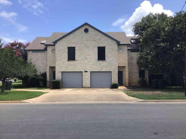 3 Br, 3 bath, Townhouse/Brownstone/RowHouse 2913 Whisper Oaks Lane