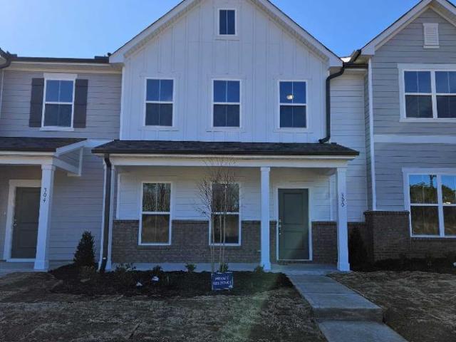 3 Br, 3 bath, Townhouse/Brownstone/RowHouse 300 Abbots Mill Drive