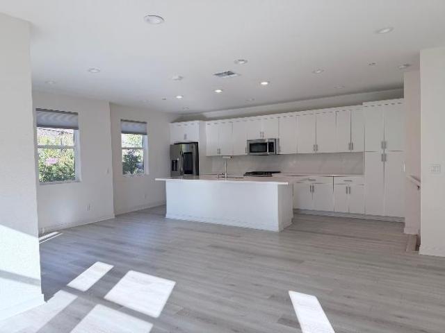 3 Br, 3 bath, Townhouse/Brownstone/RowHouse 3024 Marquee Way