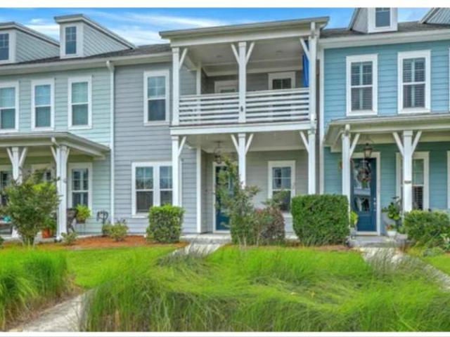 3 Br, 3 bath, Townhouse/Brownstone/RowHouse 3125 Sturbridge Rd