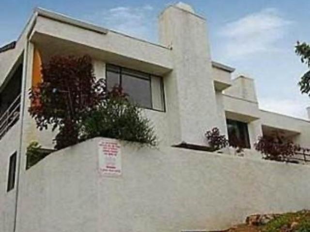 3 Br, 3 bath, Townhouse/Brownstone/RowHouse 313 Crocus Ct